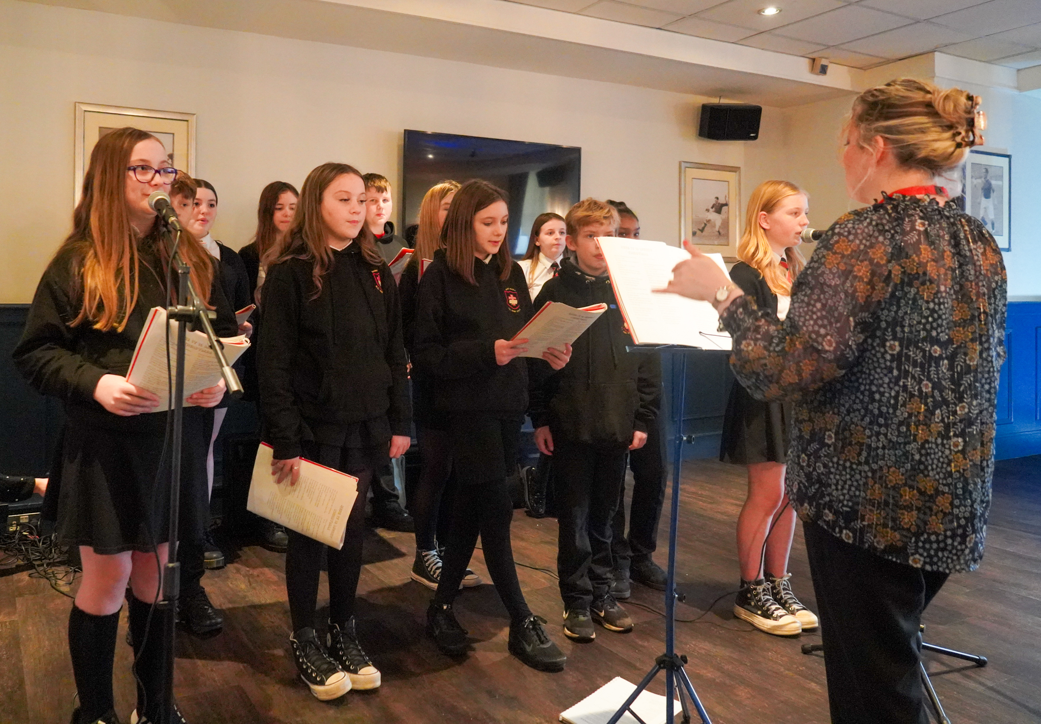 Foundation Welcomes Senior Citizens to Ibrox for SPFL Trust Festive ...